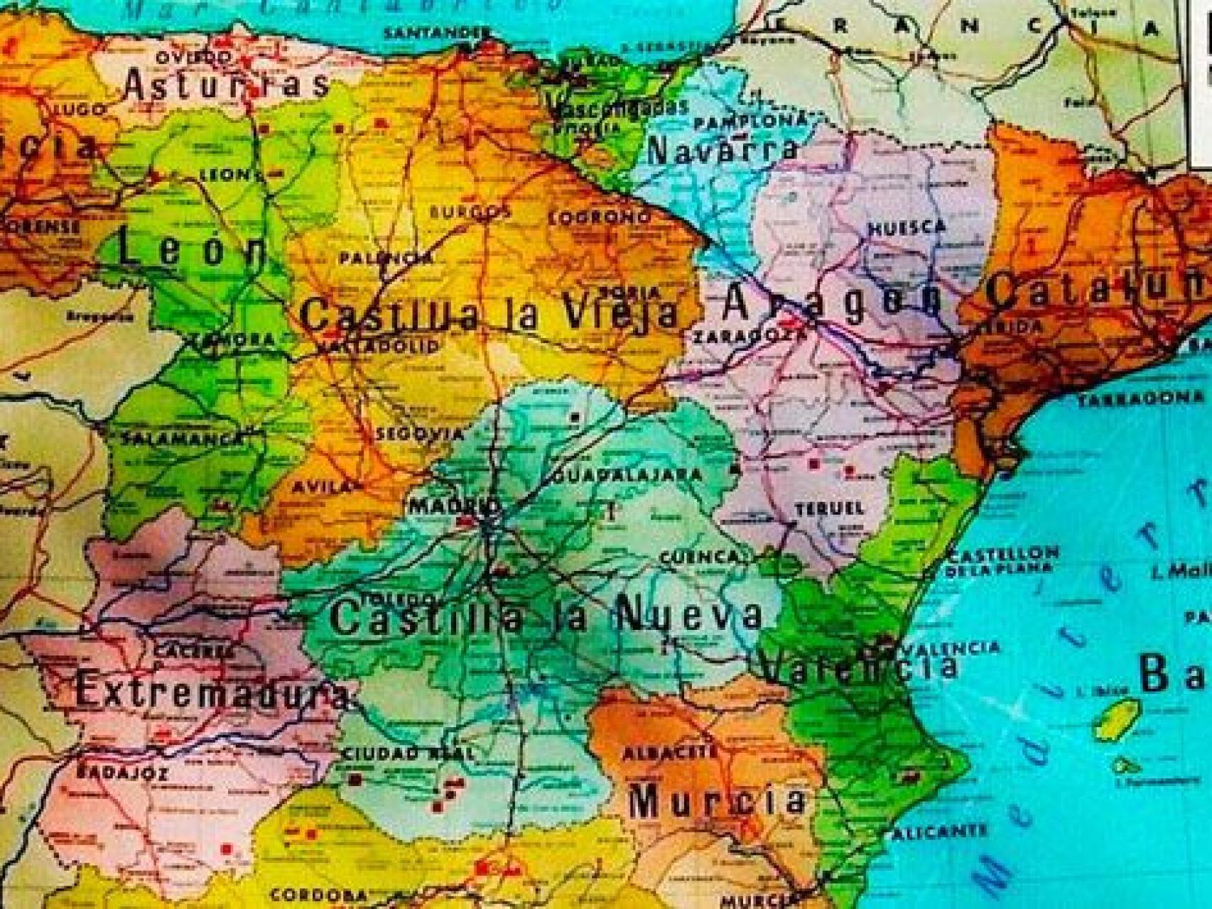 Mapa Espana Provincias Y Regiones Lenguas Y Dialectos En España