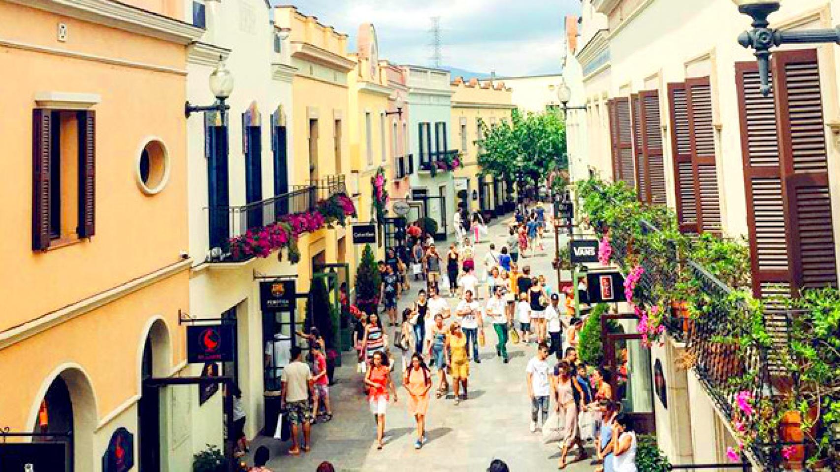 La Roca Village logra notables avances en giro y beneficios