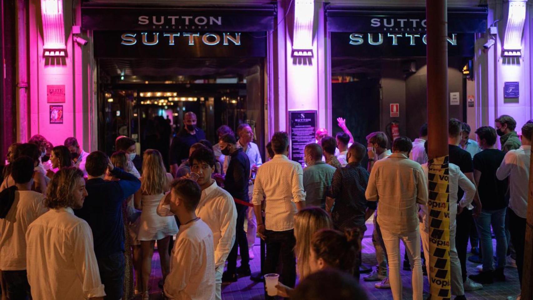 La discoteca Sutton de Barcelona cierra para acometer su remodelación ...