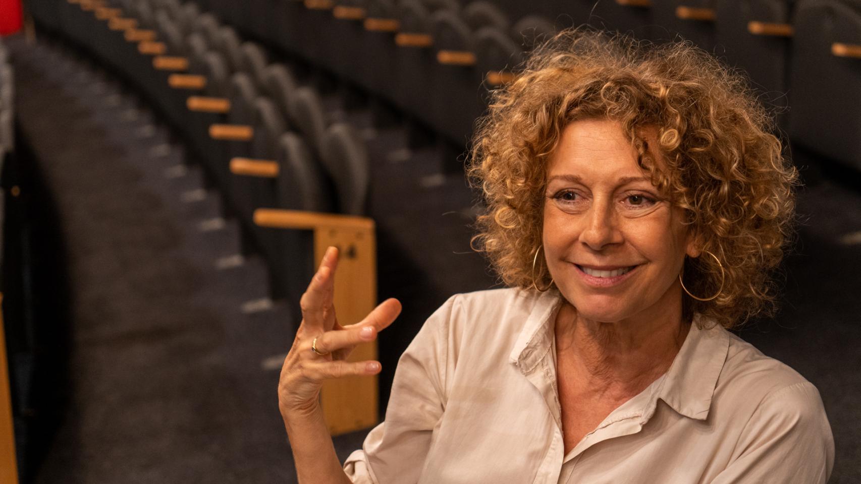 Àngels Gonyalons: "La democracia es una utopía, porque no es ...