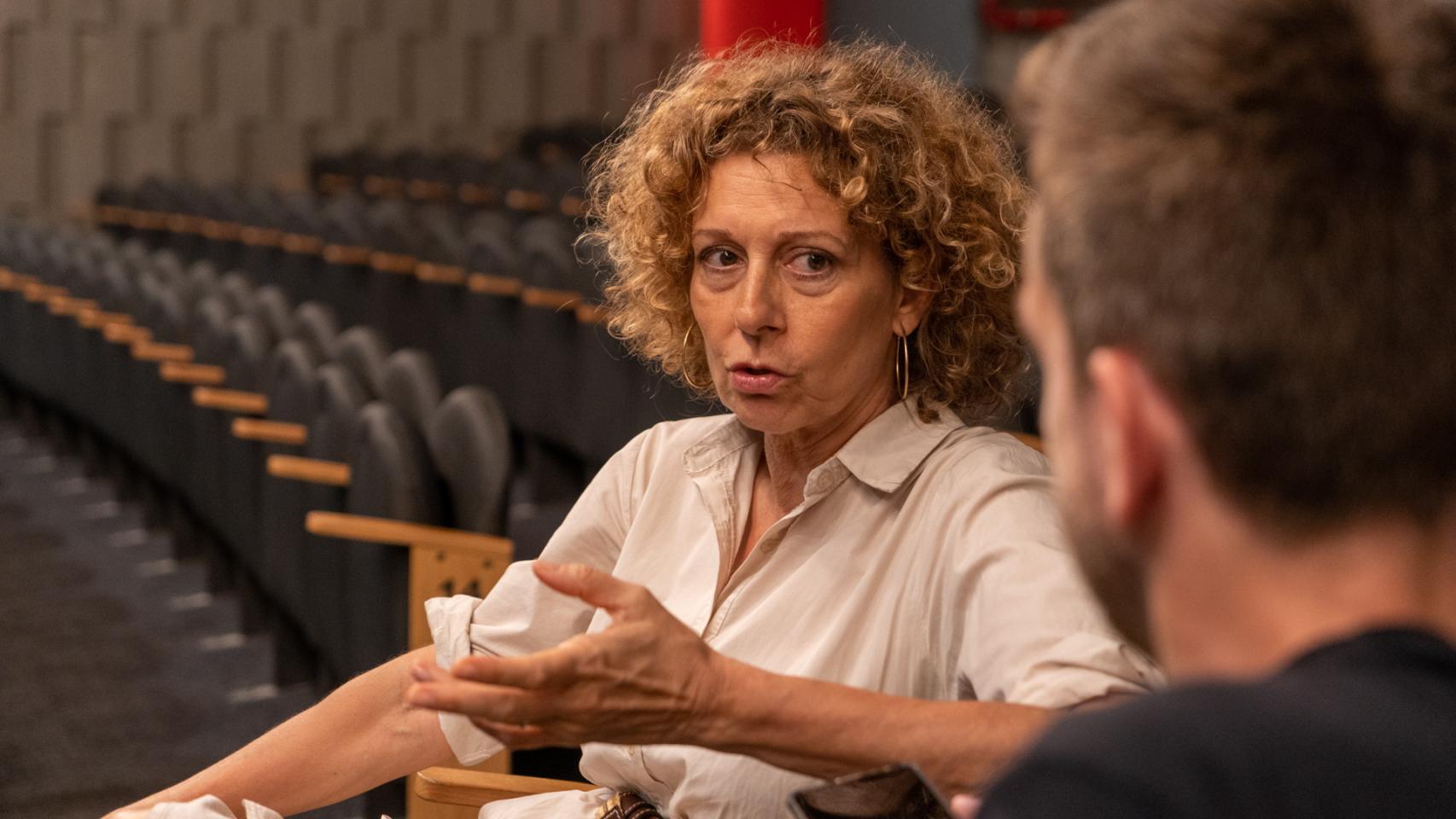 Àngels Gonyalons: "La democracia es una utopía, porque no es ...