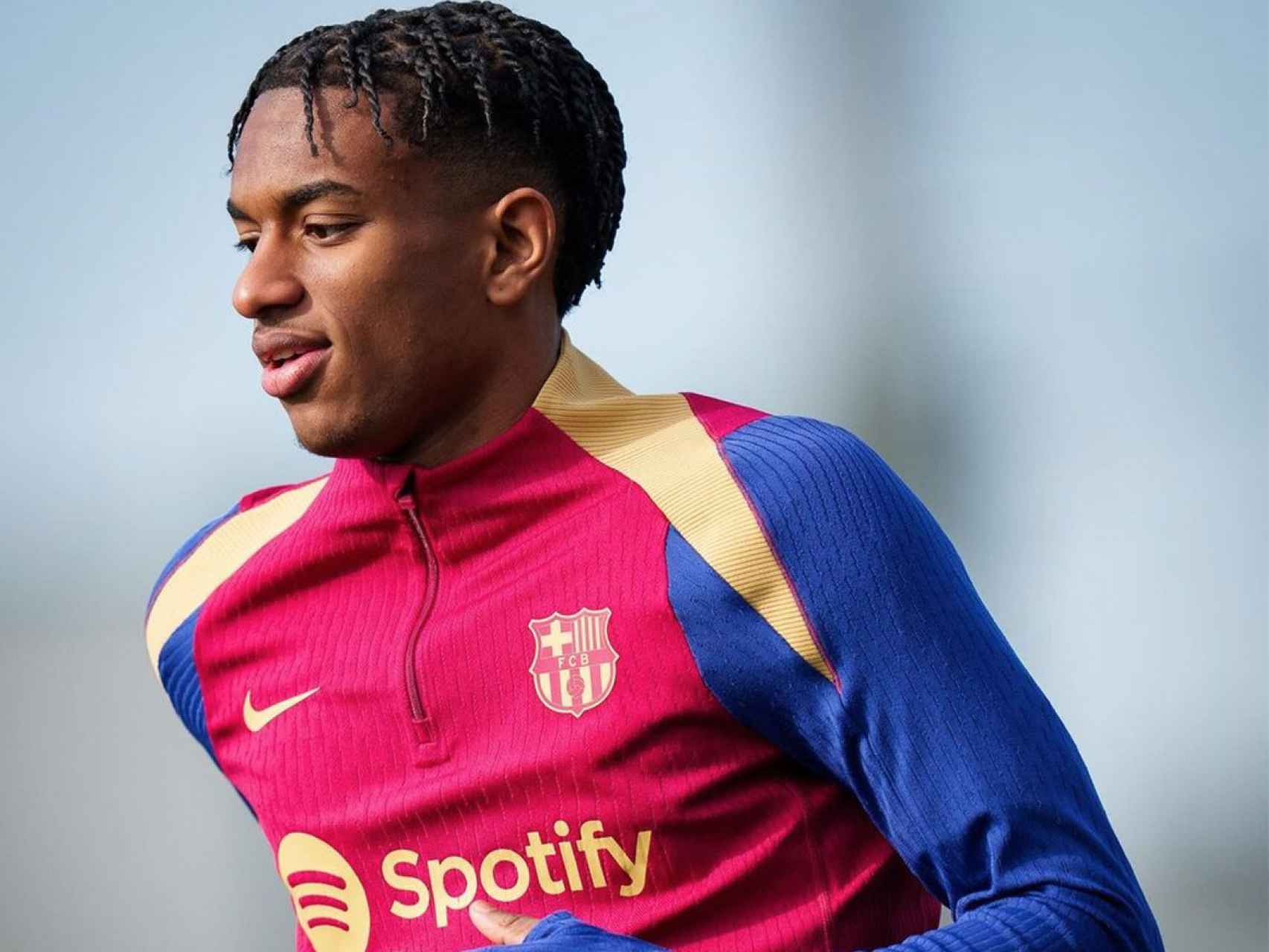 El nuevo look de Alejandro Balde que sigue la estela de un fichaje ...