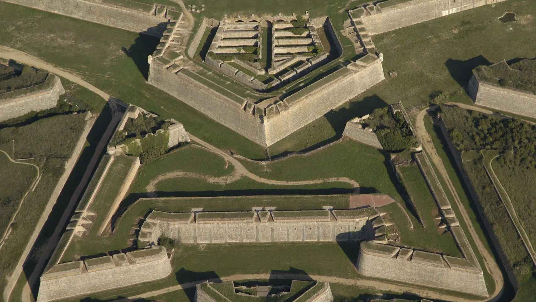 La impresionante fortificación militar en el corazón de Cataluña: la ...