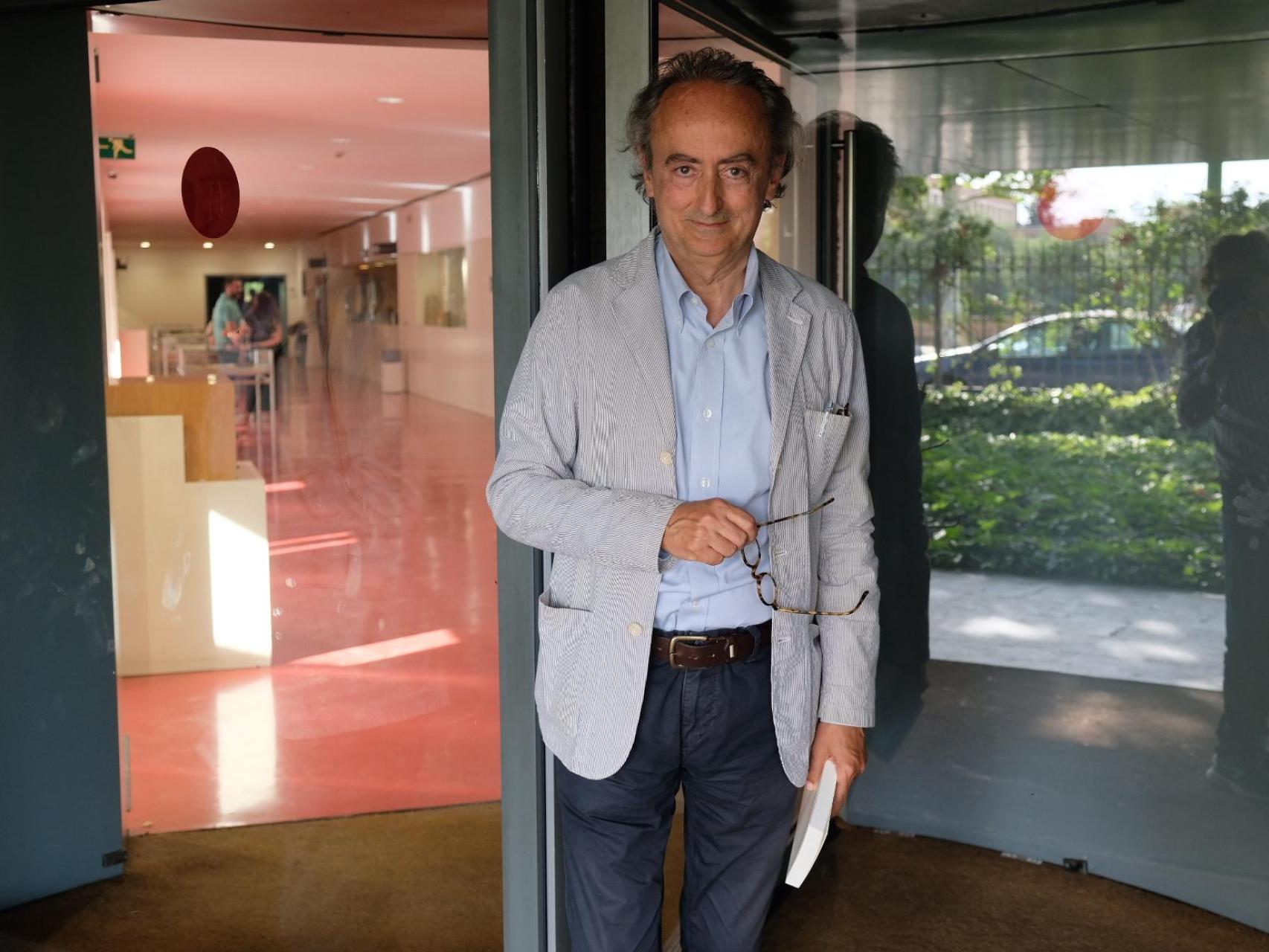 José Carlos Llop y la memoria de la casa del verano