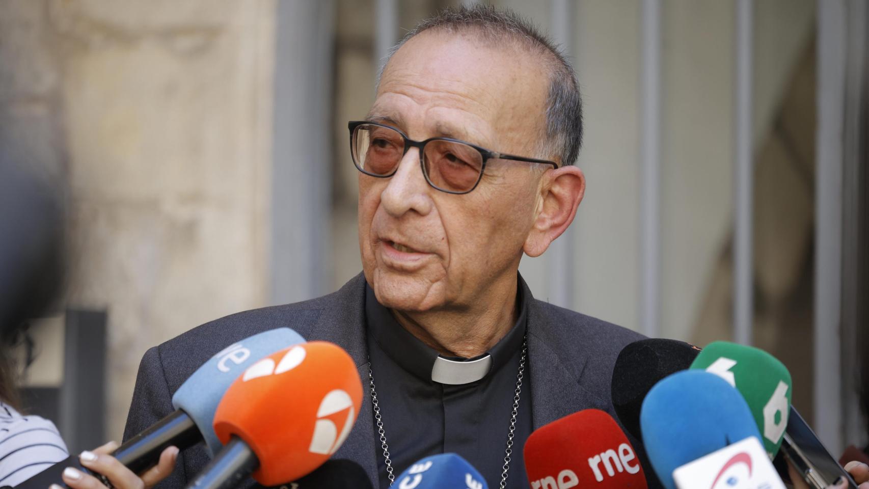 Omella, candidato español a Papa, echa balones fuera sobre la ...