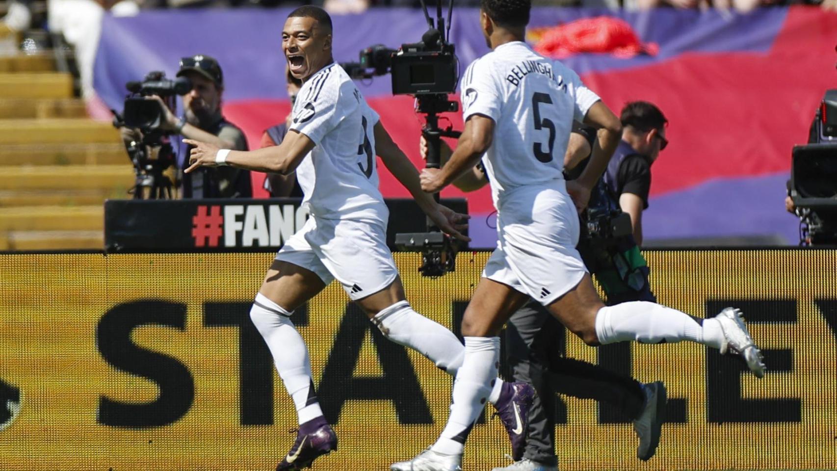 Mbappé intimida al Barça con dos goles y Lamine levanta a Montjuïc con ...