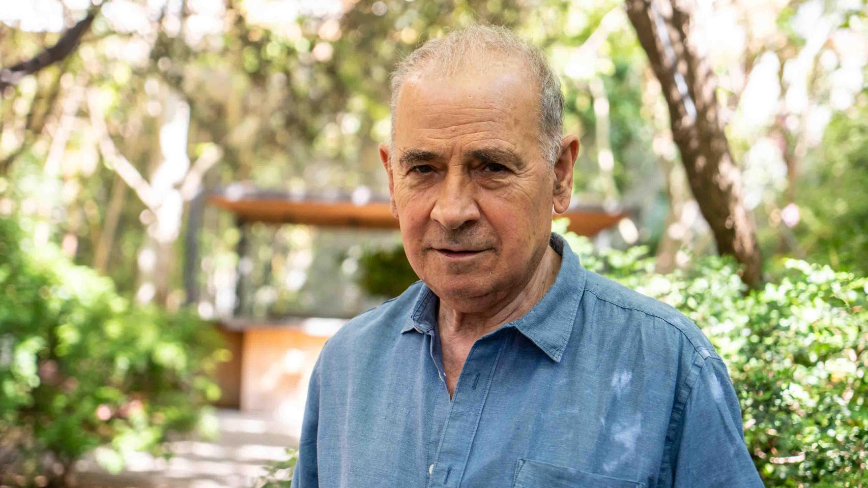 Víctor Gómez Pin: "Los algoritmos no cuentan chistes; el día que lo ...