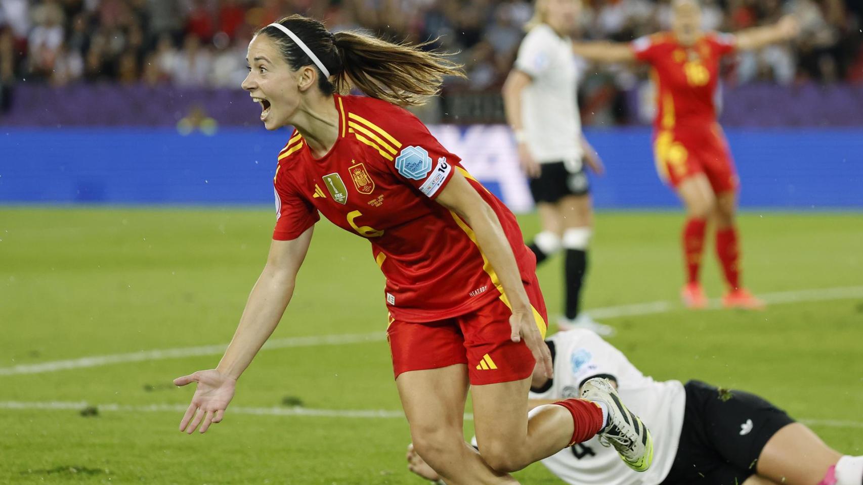 Aitana Bonmatí y Alexia Putellas pierden posiciones en la lucha por el Balón de Oro femenino