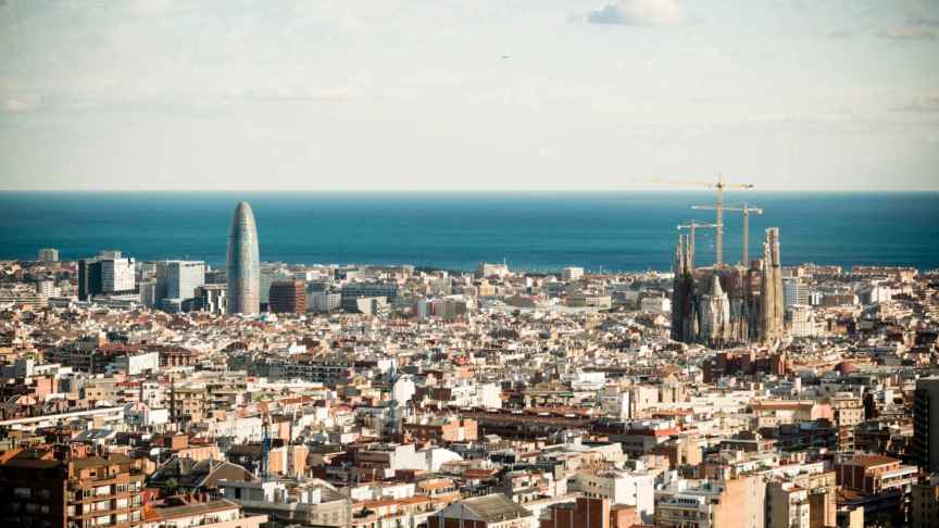 La calle de Barcelona que conecta con París: esta es su historia y su ...