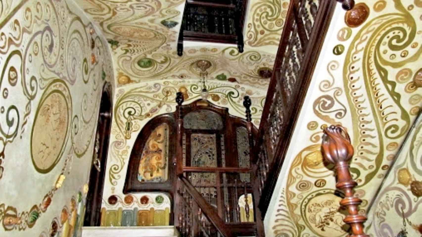Ni Disney ni Gaudí: el castillo de cuento de hadas más desconocido de ...