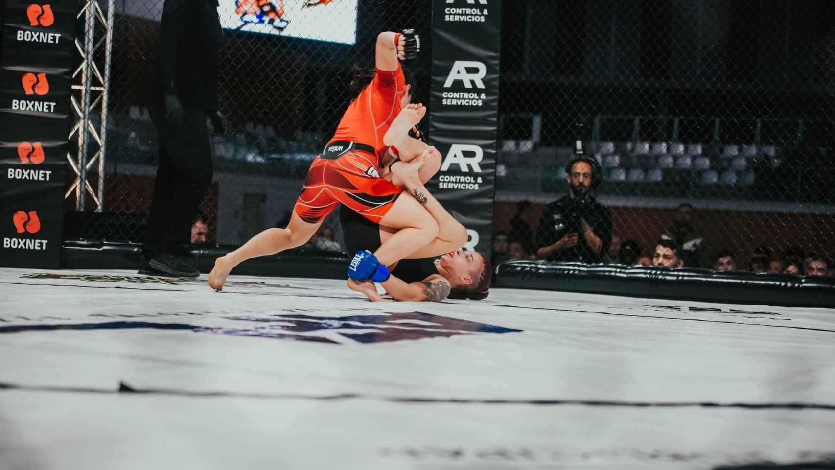 Mariona Om, la luchadora profesional de MMA de Cardedeu que peleará en ...