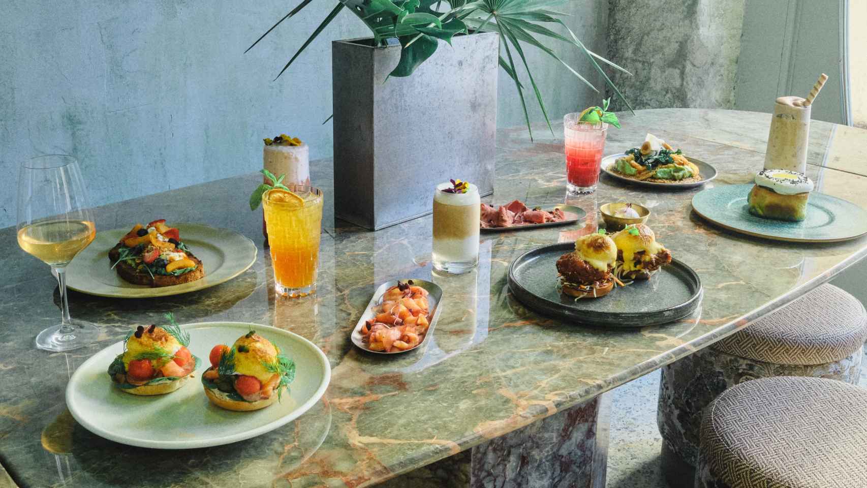 El ‘brunch’ (especializado en huevos) que arrasa en Barcelona abre su ...