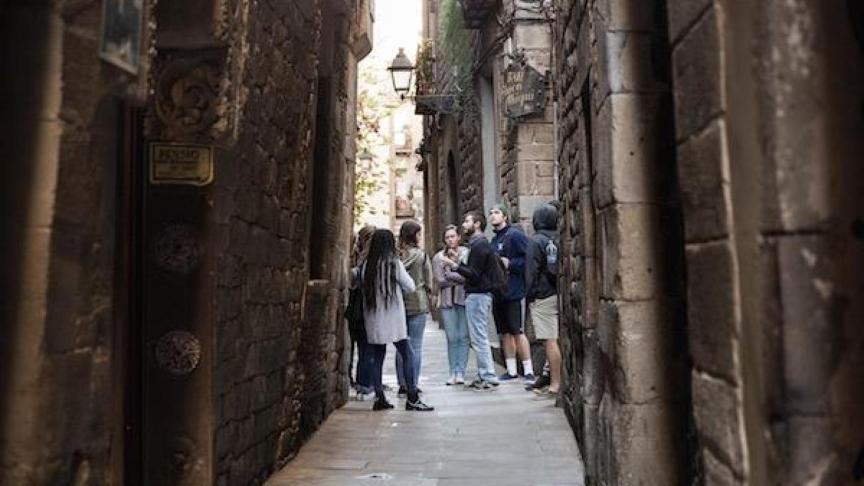Esta es la casa habitada más antigua de Barcelona: en pleno centro