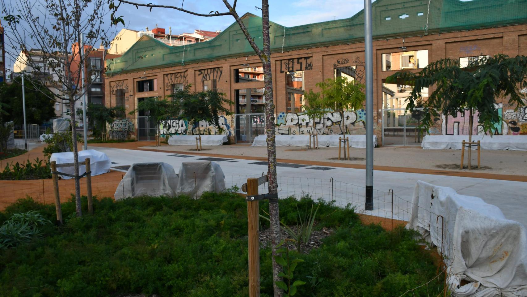 Barcelona estrena un nuevo parque con más de 25.000 m² de zona verde ...