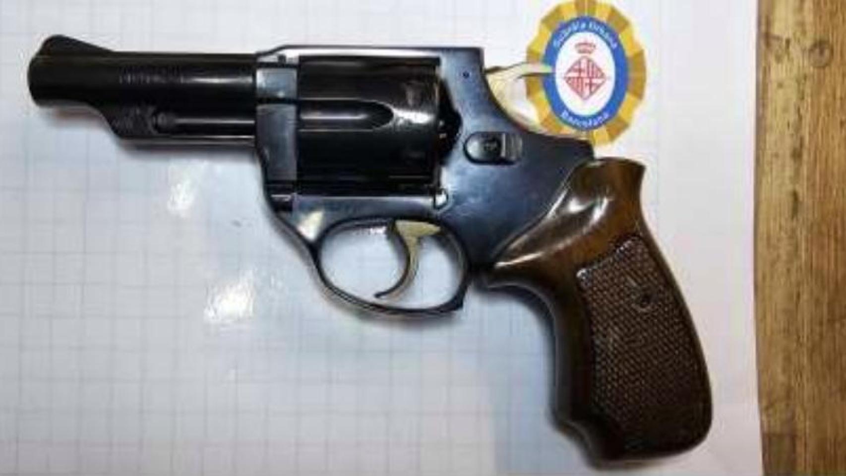 Barcelona realizará un plan 'renove' para más de 200 armas obsoletas de ...