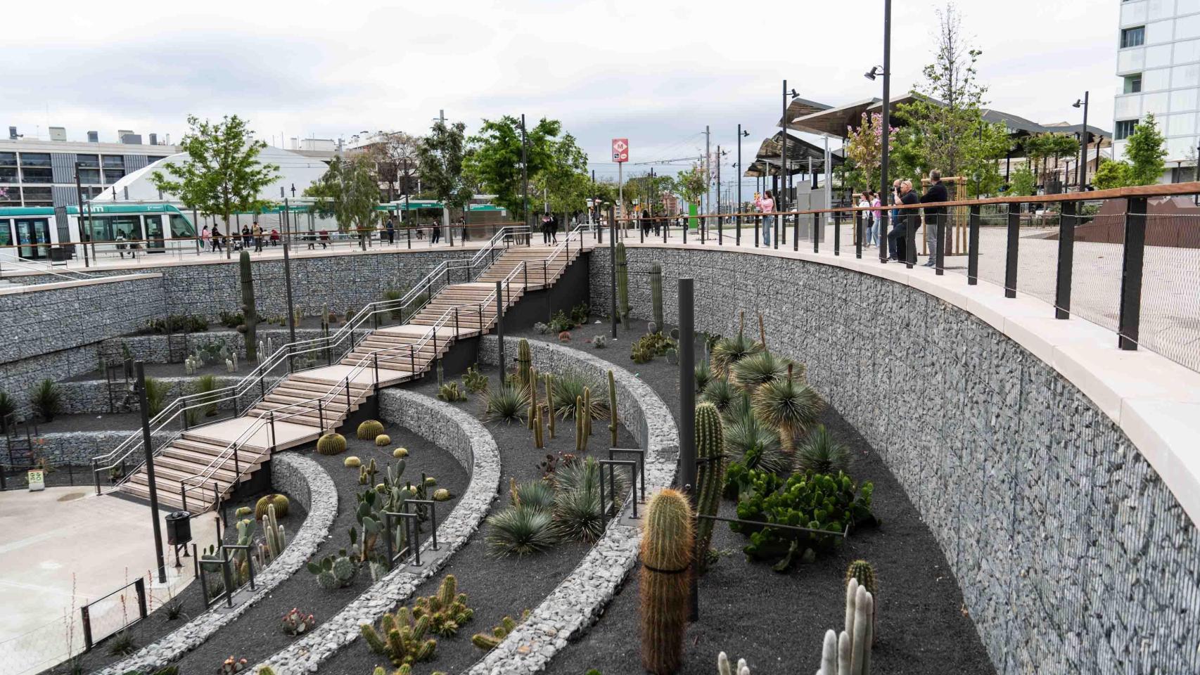 Así se ve el nuevo parque de las Glòries desde el aire: jardines, áreas ...